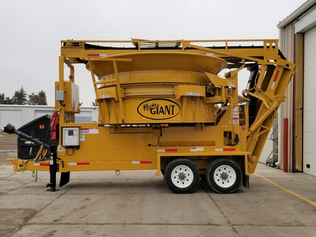 Model 2015 - Mighty Giant