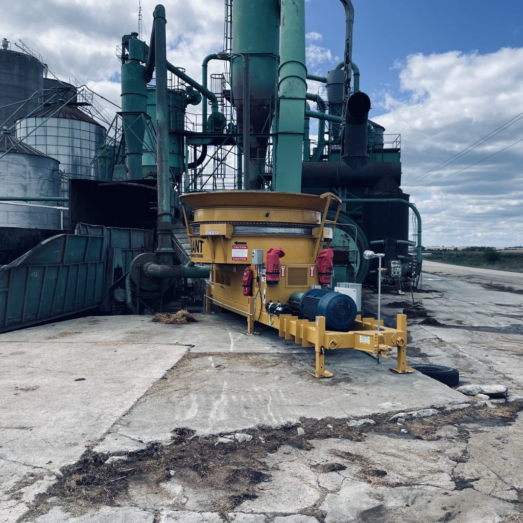 Model 2300 - Mighty Giant