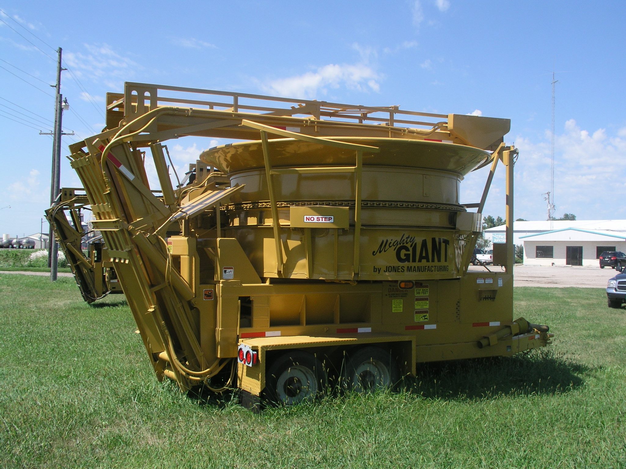 Model 2015 - Mighty Giant